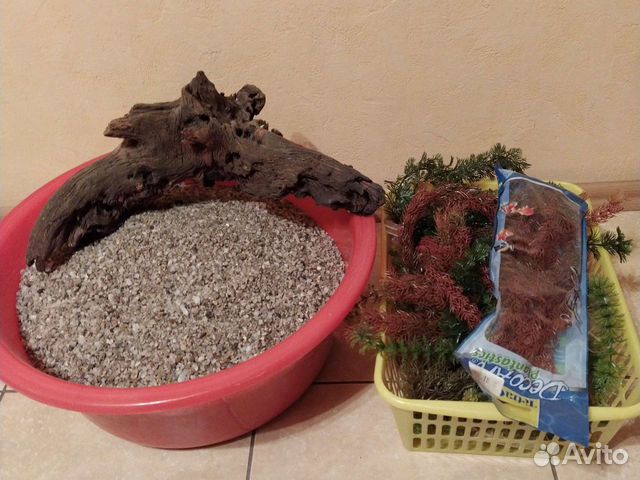 Грунт, искусственные растения и прочее для аквариу